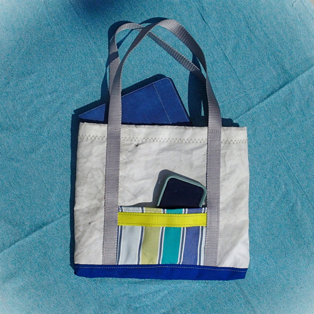 Medium Upcycled Sail Cloth Tote Bag * Recycled Dacron Beach Bag ...