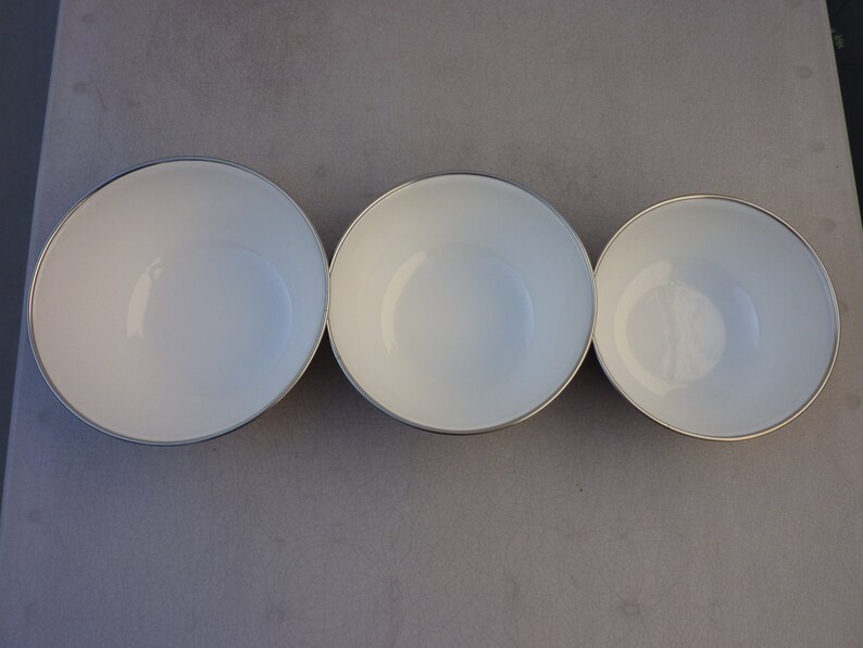 Enamelware Solid Color Mixing Bowls Set of 3, Vintage 70's Brand New - Etsy