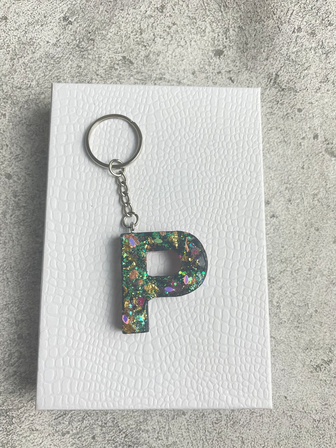 Black Resin Initial Keychain: Letter P, Iridescent Sparkle - Etsy