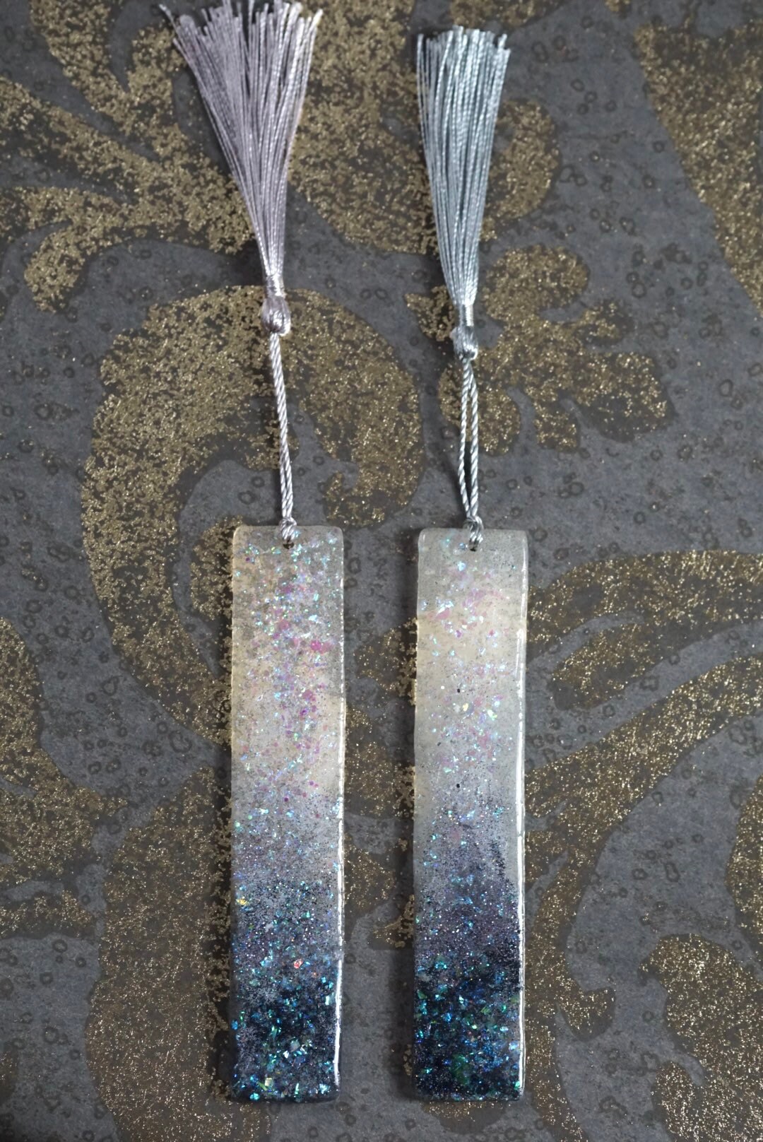 Resin Bookmark Black Grey Silver Glitter Opal Flakes Bookmark Silky ...