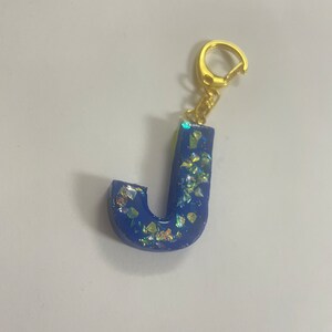 J Initial Keychain Resin Initial Letter Blue Keyring / Gold Clasp Key ...