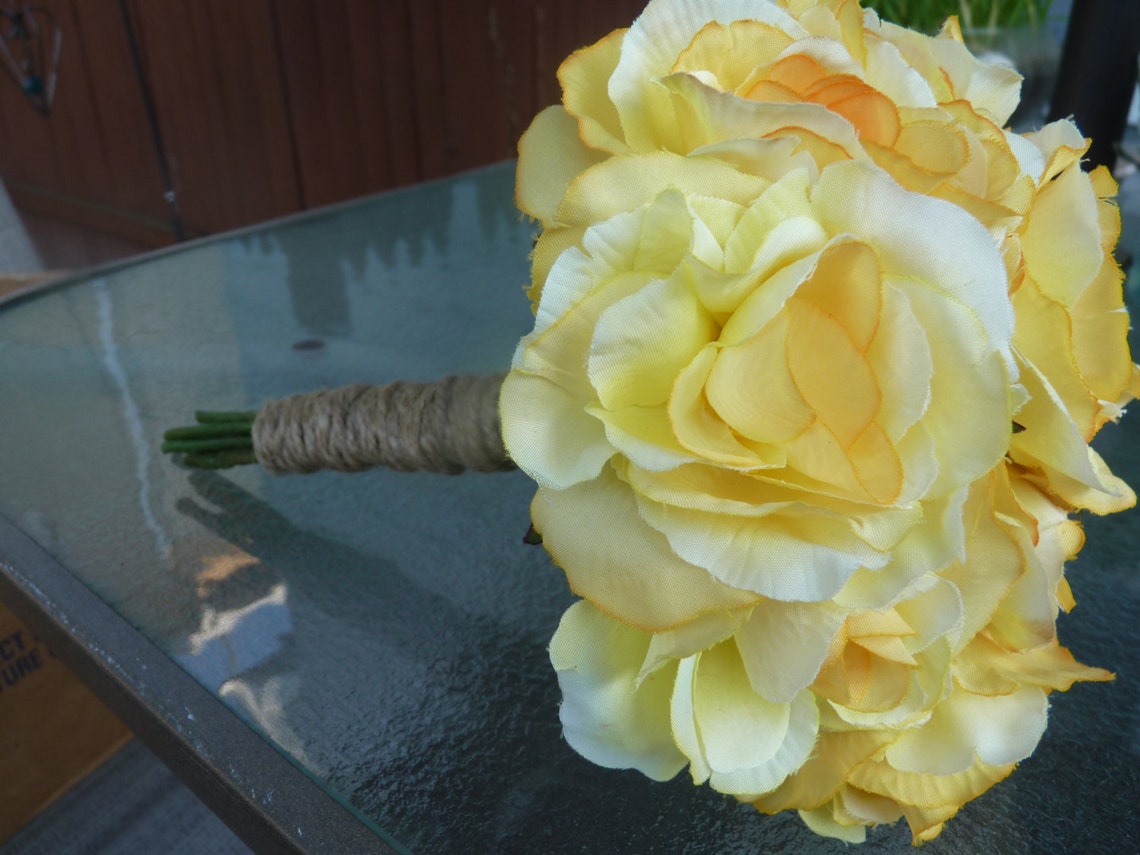 Rustic Yellow Rose Wedding Bouquet. Country Wedding. Shabby - Etsy