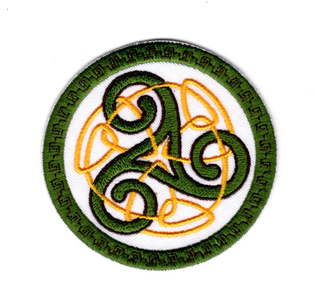 Irish Triskele Design Fabric Patch Iron on Celtic Patch by Balkisboutique - Etsy