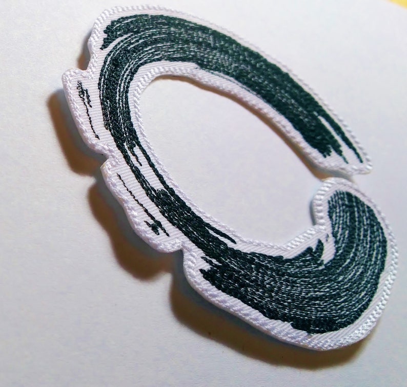 Imperfect Circle Patch Embroidered Iron on Enso Circle Buddhist Crest ...