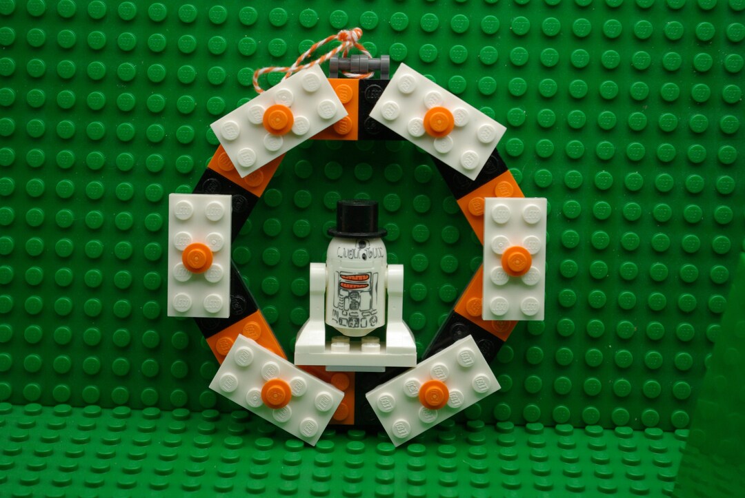 Star Wars R2 Astromech Droid Snowman Christmas or Holiday Ornament Hand ...