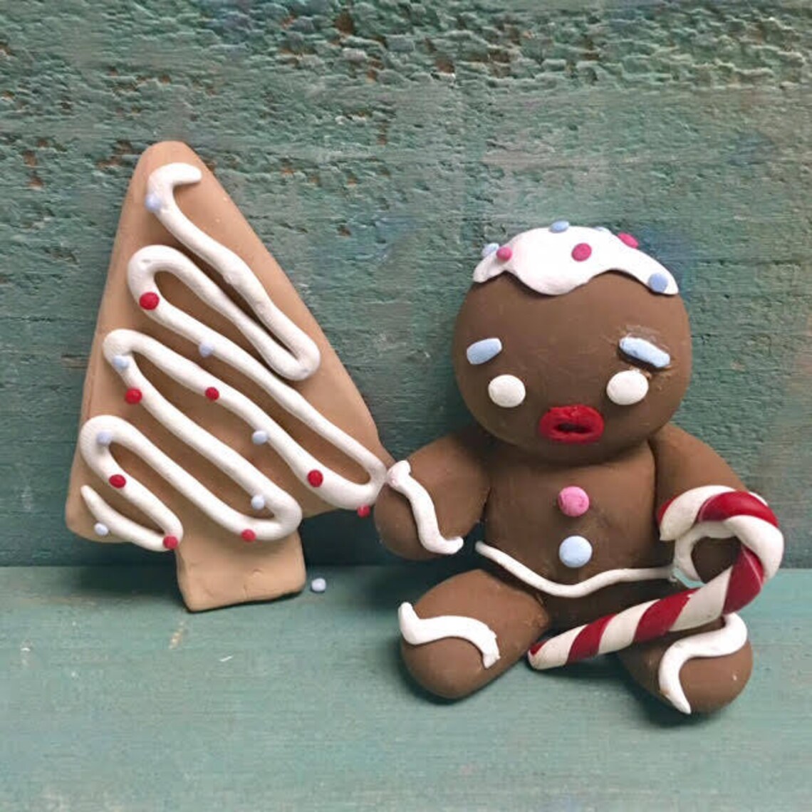 Gingerbread Man Clay Kit // DIY Holiday Figurine // Unique - Etsy