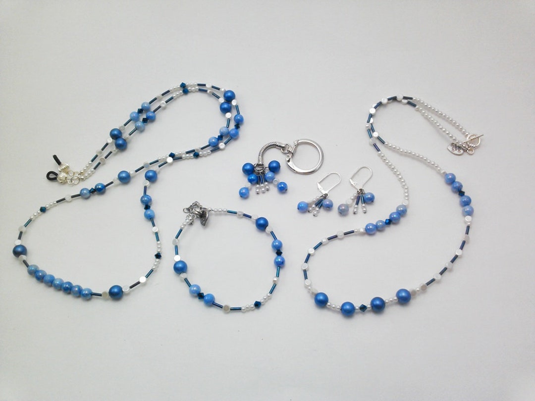 Conjunto de joyería azul y perla con cuentas: soporte de gafas, collar ...