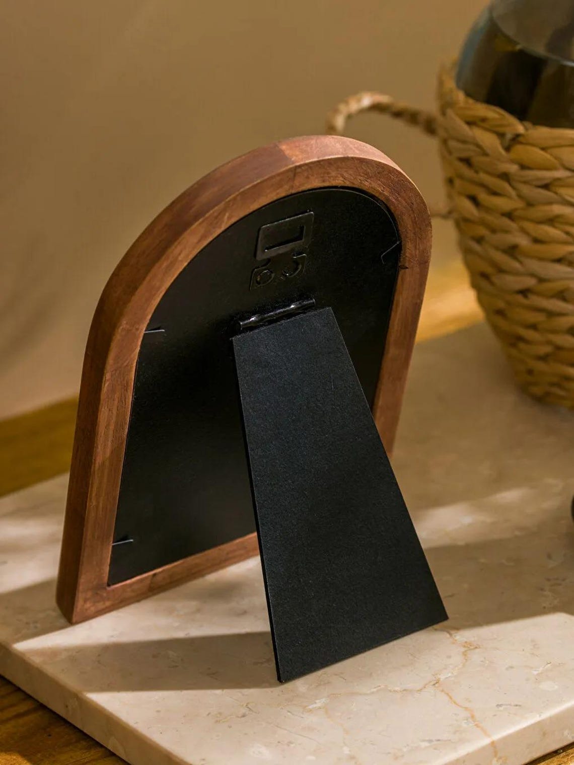 Rustic Wood Arched Picture Frame | Vertical 6.7 Inch Tabletop Photo ...