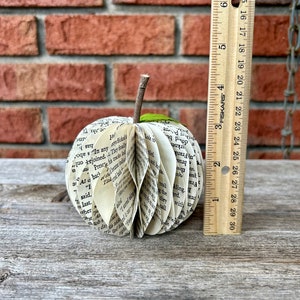 Book Page Honeycomb Paper Apple Teacher Gift or Fall Decoration - Etsy