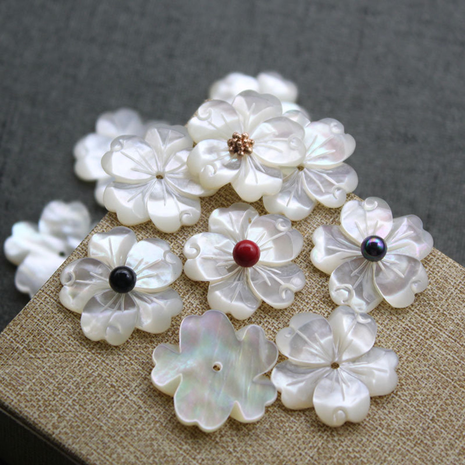 10pcs 20mm Natural MOP Flower Charm Pendants Mother of Pearl | Etsy