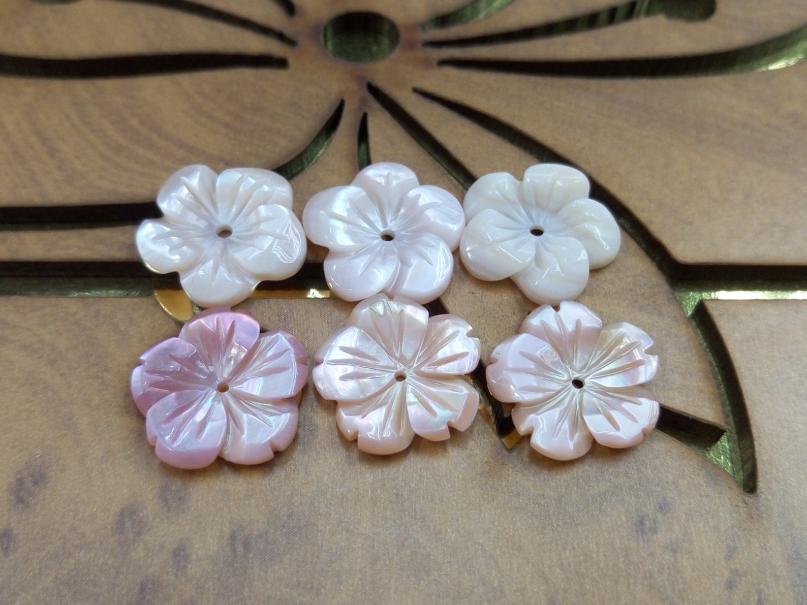10pcs 10mm Natural MOP Flower Beads White Mother of Pearl - Etsy