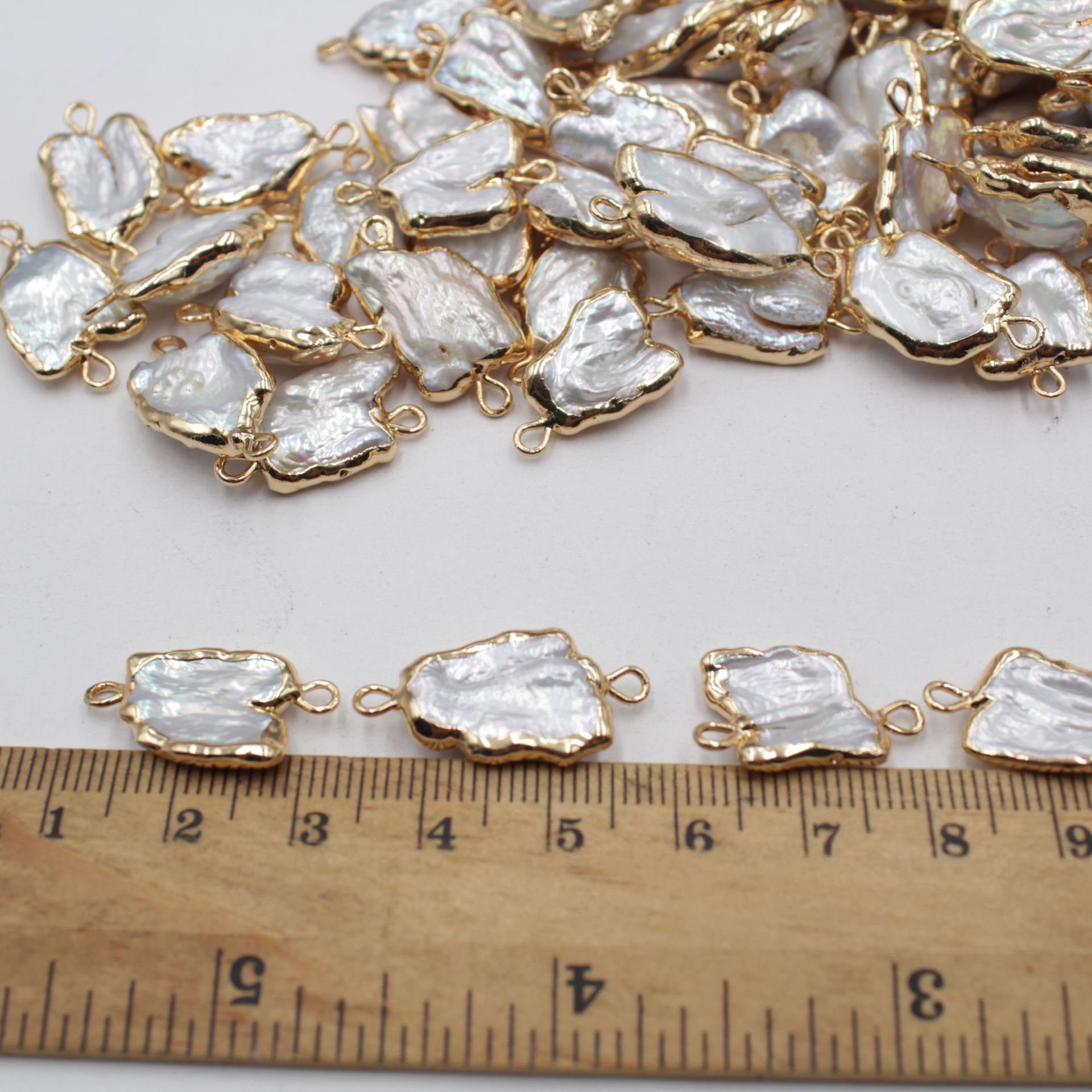 10pcs 12X15mm Gold Framed Irregular Pearl Baroque Pearl Charm | Etsy