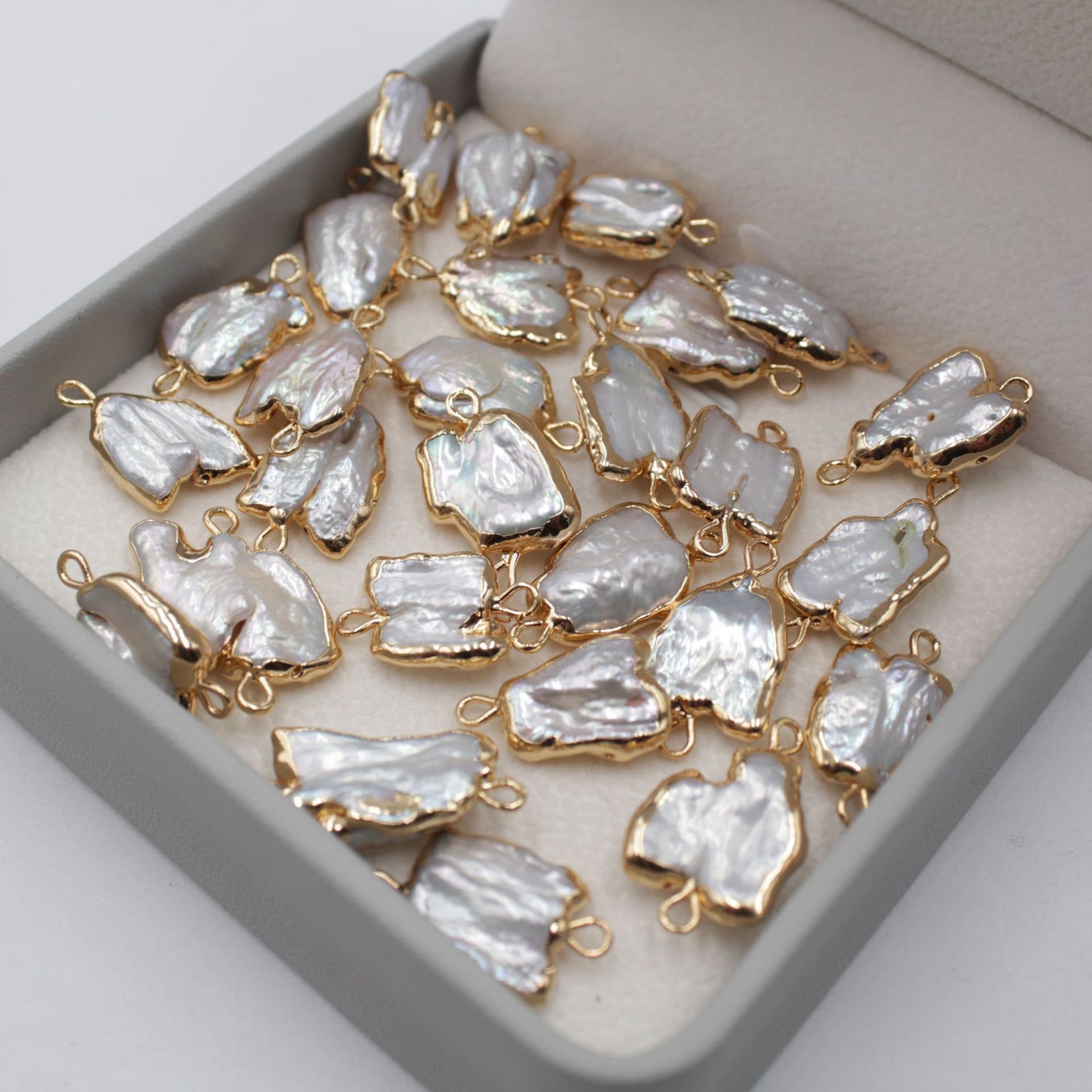 10pcs 12x15mm Gold Framed Irregular Pearl Baroque Pearl Charm - Etsy UK