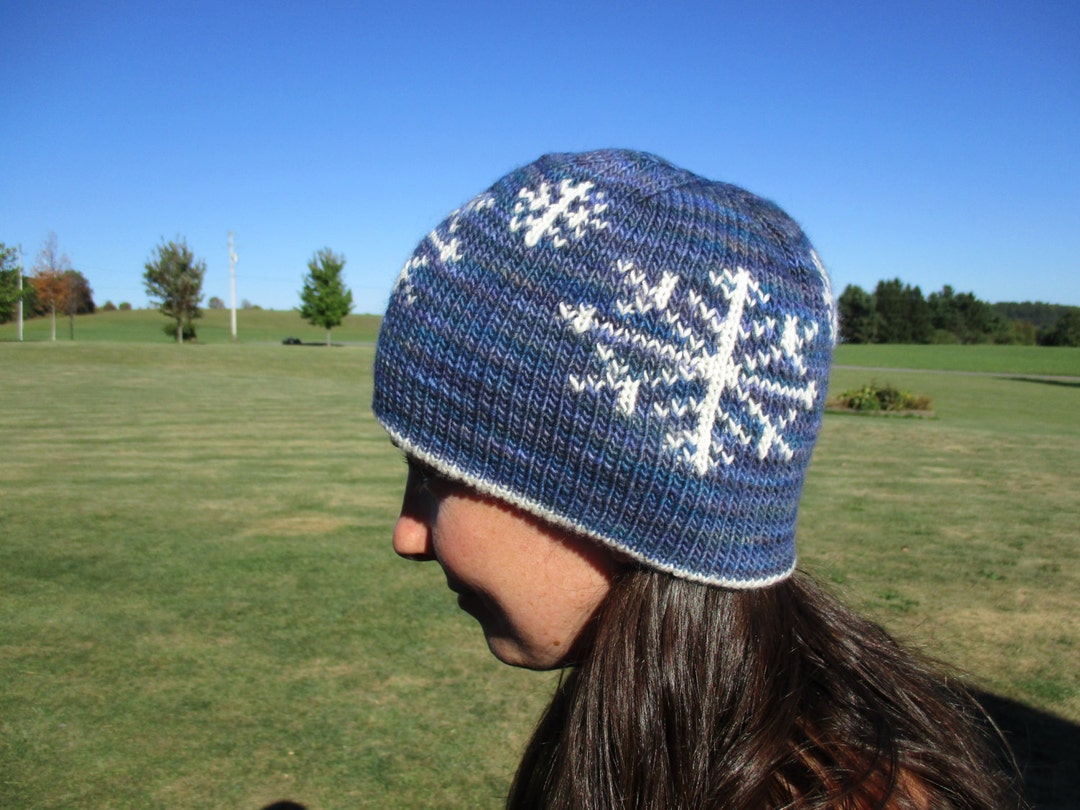 Flurry Snowflake Hat Knitting Pattern for Adults - Etsy