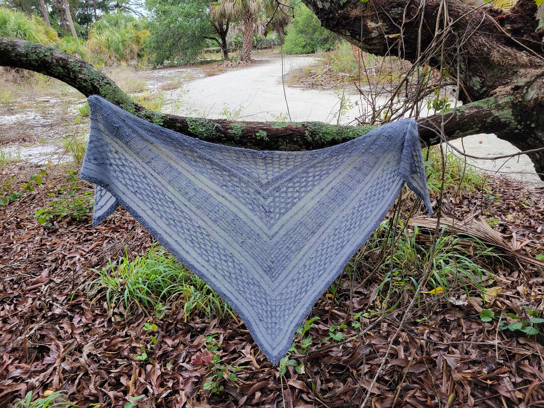 Slip Slidin' Away Shawl Knitting Pattern - Etsy