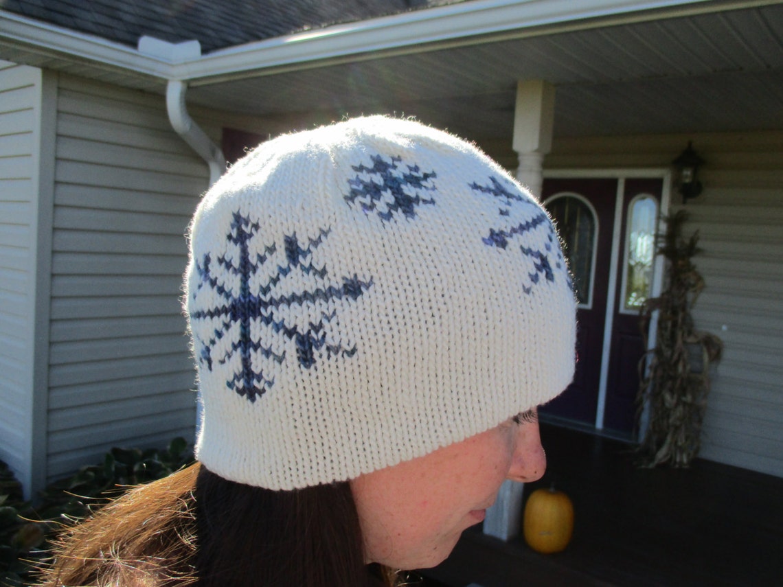 Flurry Snowflake Hat Knitting Pattern for Adults - Etsy