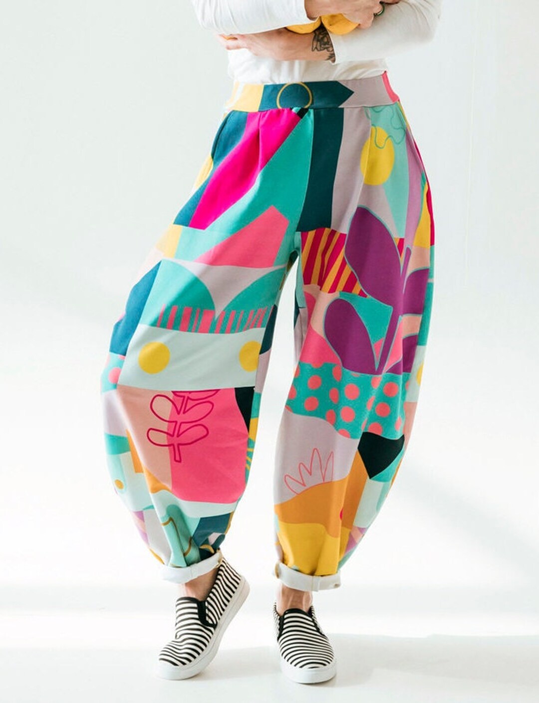 CZANI Balloon Pants, All-over Print, Abstract Pattern Pants for Women ...