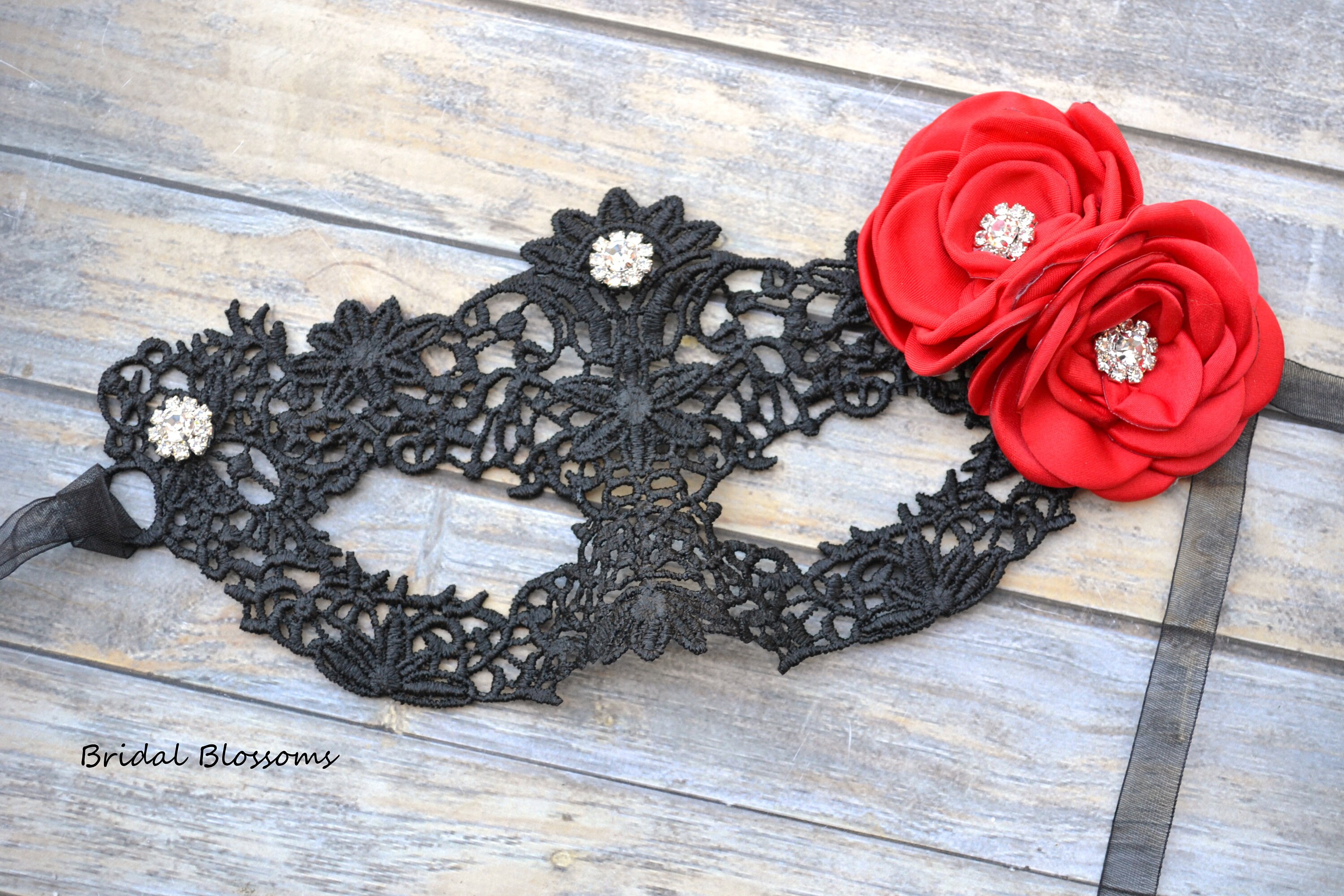 Red Black Lace Flower Masquerade Mask - Embroidery Masks Halloween Ball ...