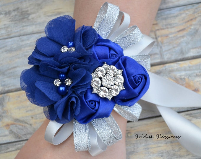 Royal Blue Corsage for Prom, Blue and Black Corsage and Boutonniere Set ...