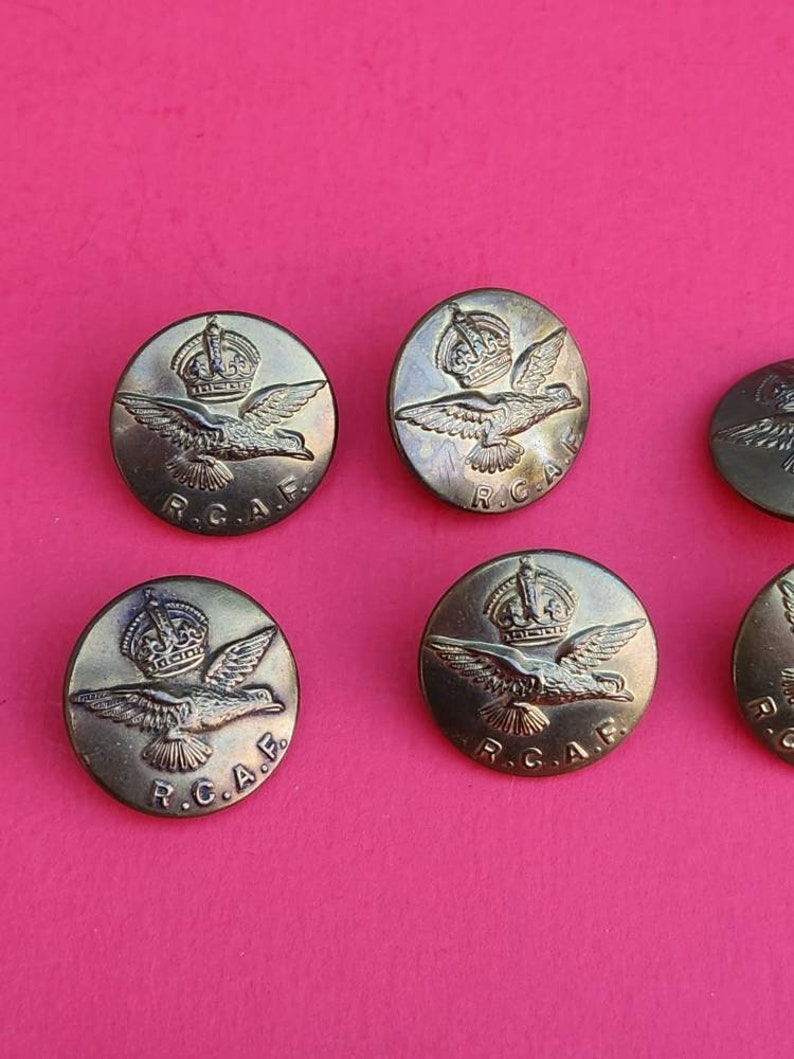RCAF WW2 Royal Canadian Air Force J. R. Gaunt Montreal Buttons - Etsy