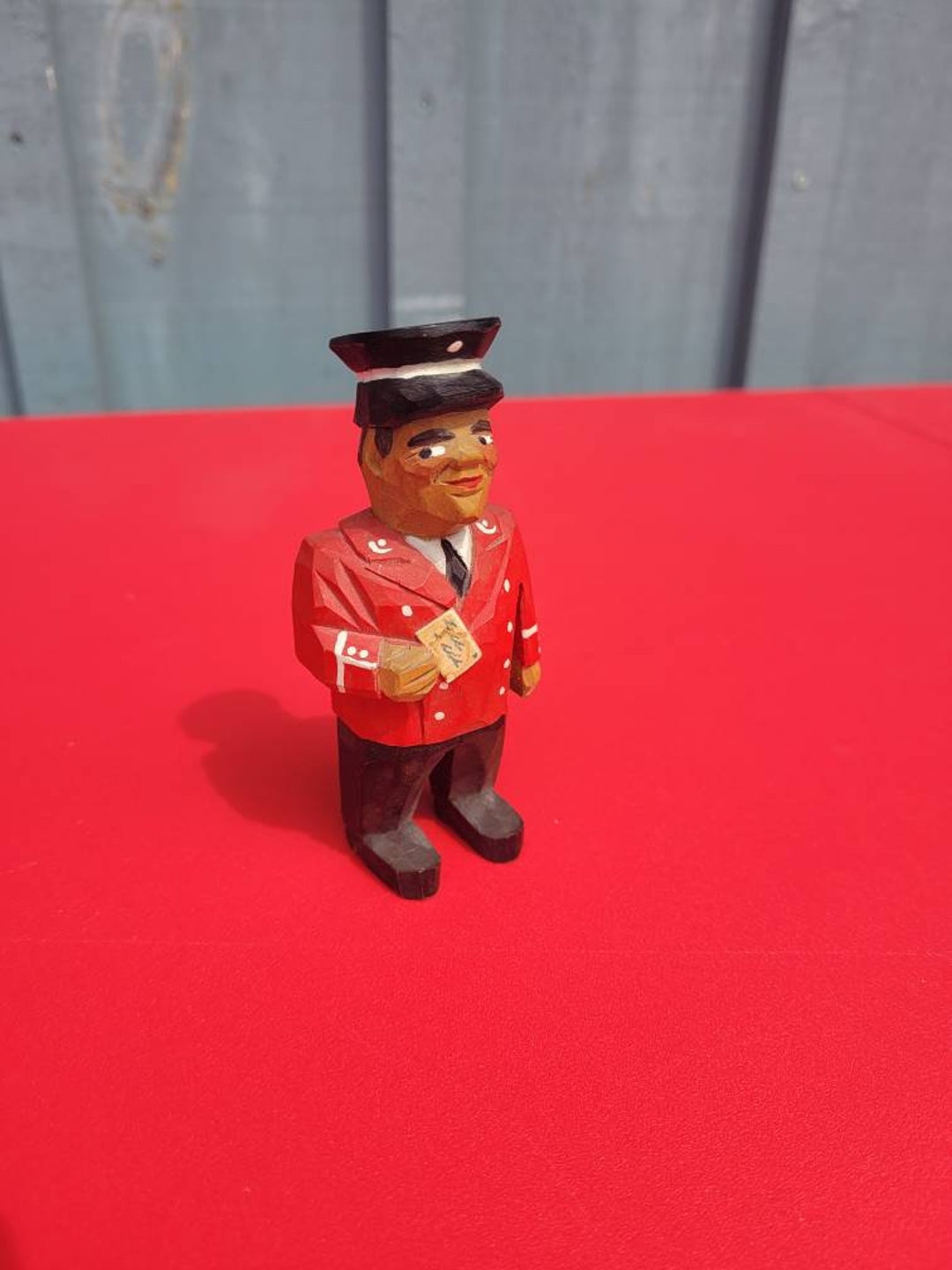 Vintage Folk Art Wood Carving of Bellhop/porter Unsigned - Etsy