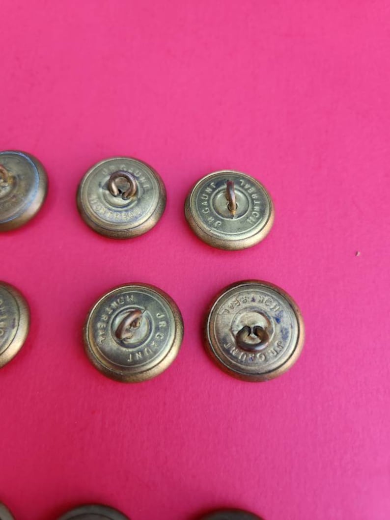 RCAF WW2 Royal Canadian Air Force J. R. Gaunt Montreal Buttons - Etsy