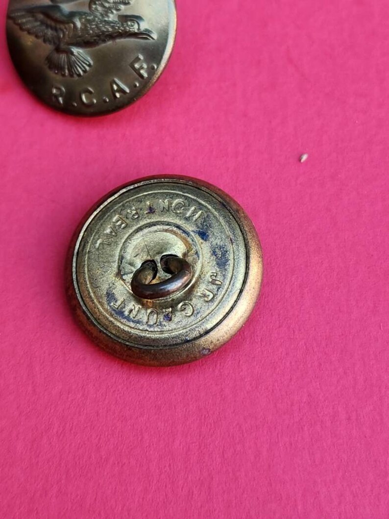 RCAF WW2 Royal Canadian Air Force J. R. Gaunt Montreal Buttons - Etsy