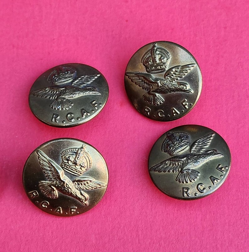 RCAF WW2 Royal Canadian Air Force J. R. Gaunt Montreal Buttons - Etsy
