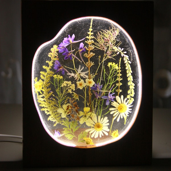 Resin Flower Lamp - Etsy