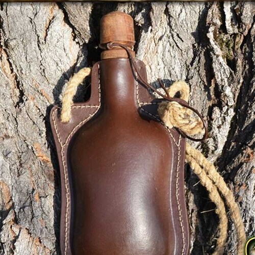 PDF Leather Waterskin/costrel/bottle/canteen Pattern Download - Etsy