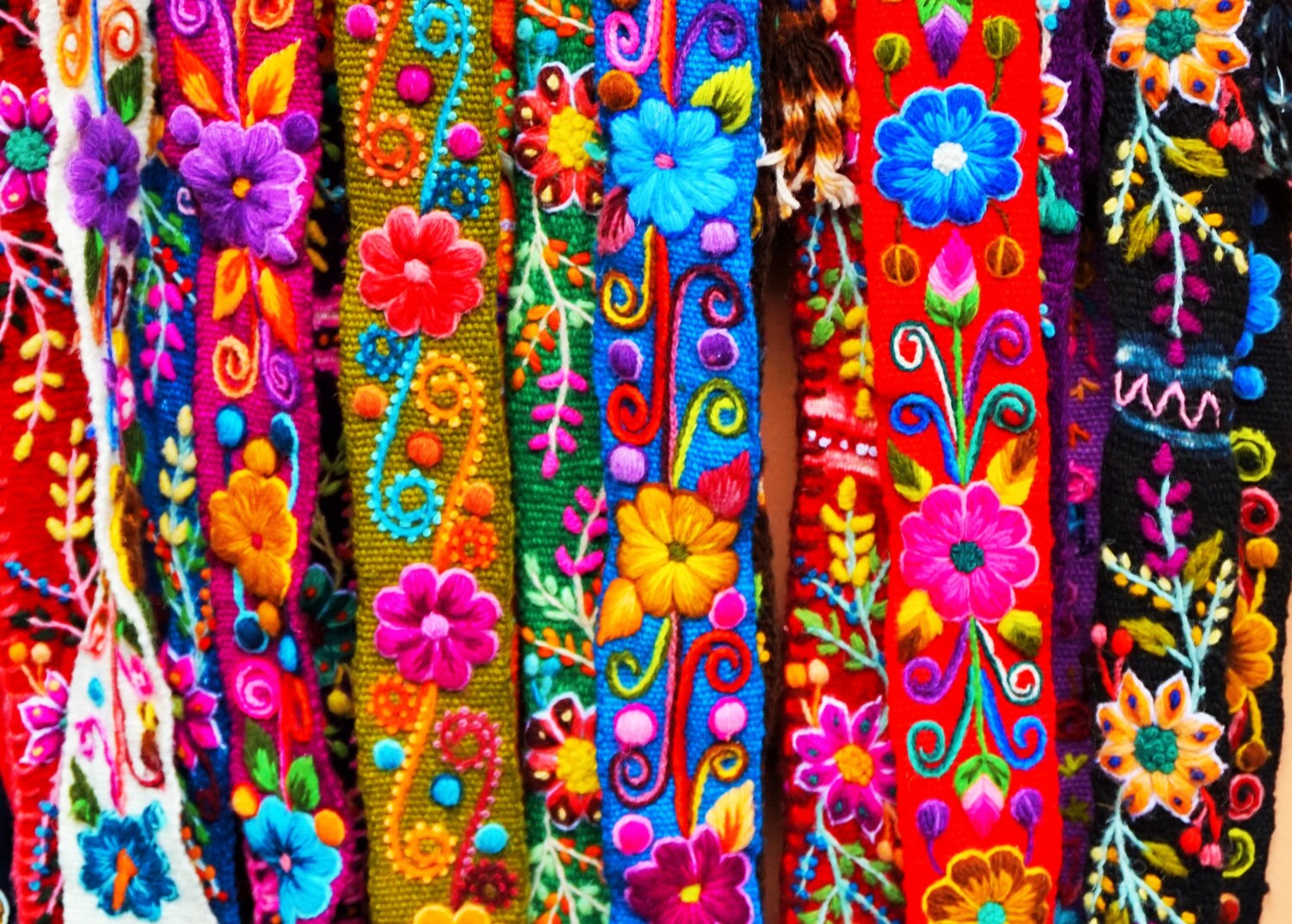 FREE SHIPPING to US Handmade Peruvian Crochet Belt - Etsy