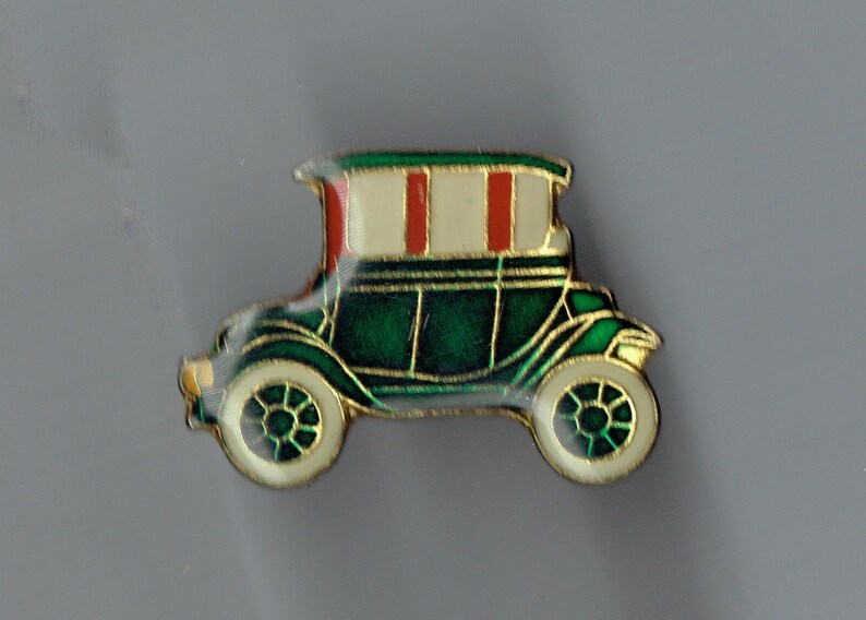 Quiet Riot Pin Vintage Cum on Feel the Noize Enamel Lapel - Etsy New ...