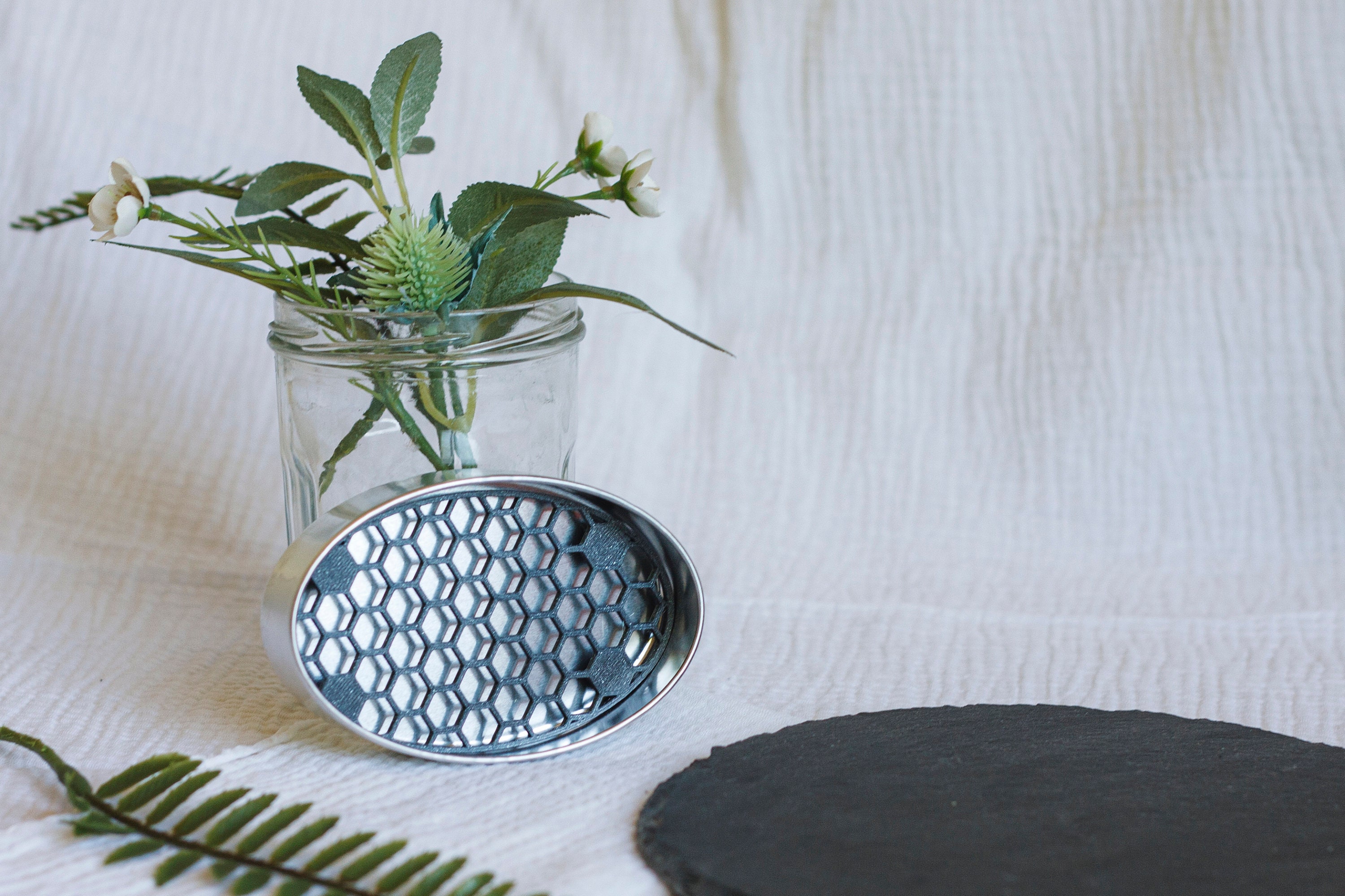 3D Printed Inlay for Oval Metal Lush Tin Oval Tin Holder Oval Tin ...