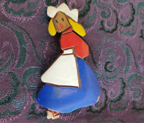 1940s Carved and Painted Wooden Dutch Girl Pin - Gem
