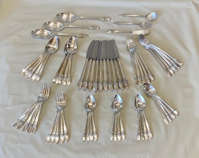 FIRST LOVE Pattern Silverplate Flatware International Silver/rogers ...