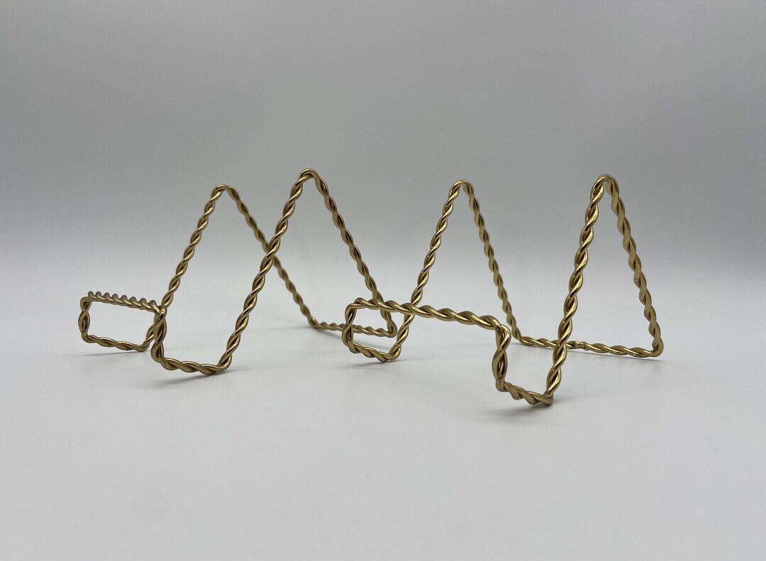 Table Top Easels Set of 2 Twisted Gold Tone Metal Display Pictures ...