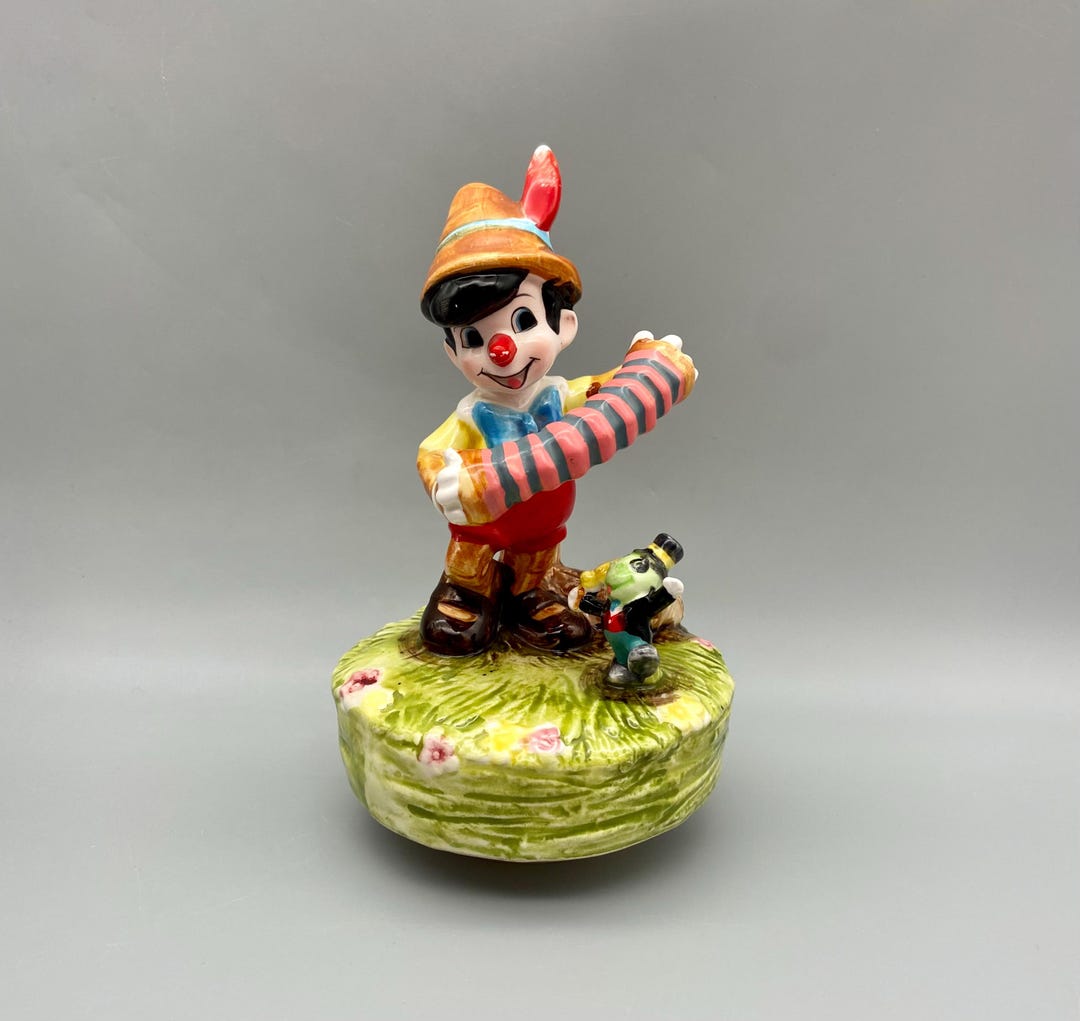 Walt Disney Productions Pinocchio Music Box, Japan 1960s Schmid Music ...