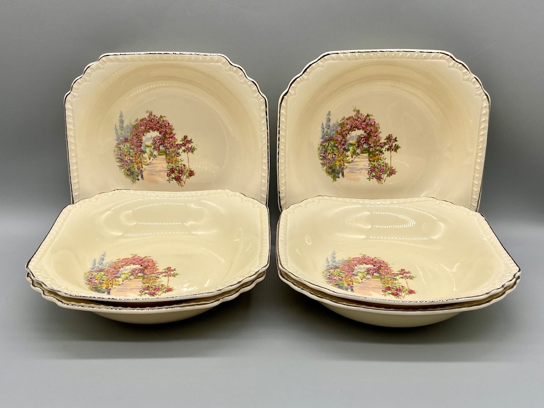 Salem Heirloom China Bowls: Floral Arch English Garden, Scalloped Edge ...
