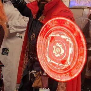 Dr. Strange Portal - Cosplay 3D Holographic Handheld Projector Fan Mk ...