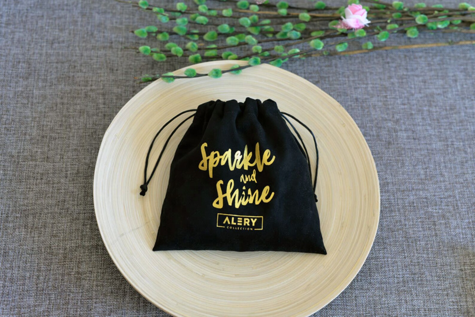 Personalized Flannel Velvet Bags With LOGO Custom Product Packaging ...