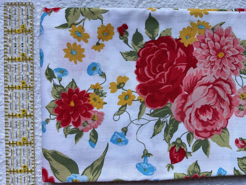 The Pioneer Woman Sweet Rose Vintage Floral Designer Fabric - Etsy