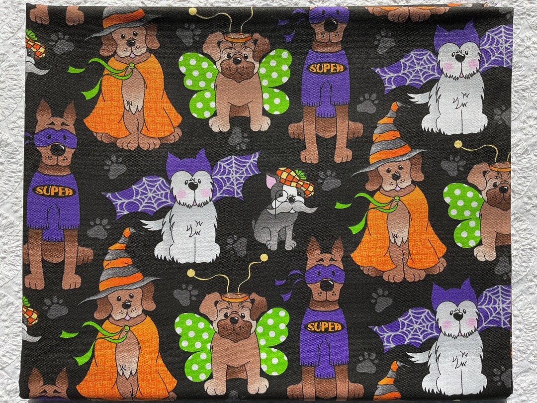 Dogs in Costume Designer Laurie Campbell La-di-draw Halloween Novelty ...