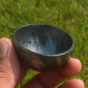 Hematite 1.7 Inch Crystal Bowl, Hand-carved Healing Stone Bowl ...