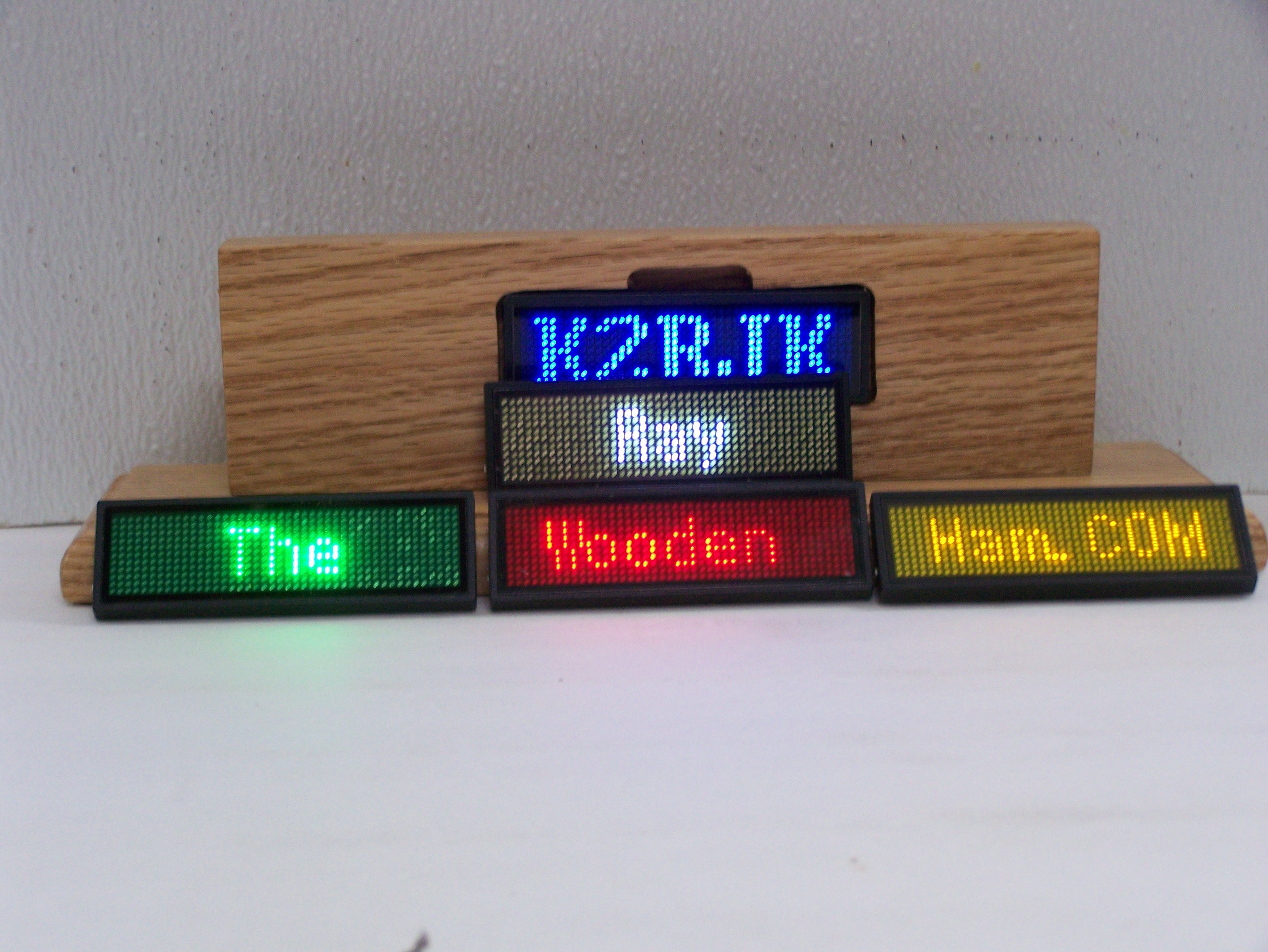 LED Badges, Personal Billboard, Scrolling LED Badges, LED Name Badge ...