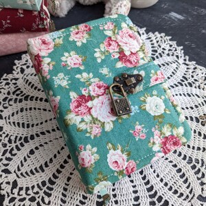 Vintage Style Floral Diary With Lock and Key - Etsy