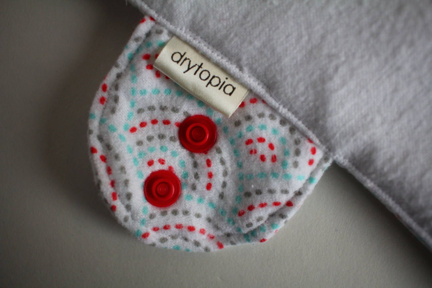 9 Single Layer Incontinence Pad Running Stitch Motif in Red, Gray and ...