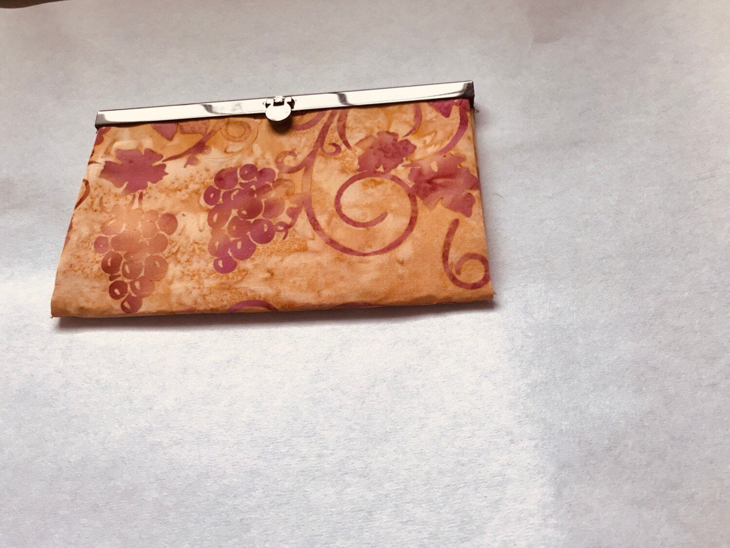 Grapes Vines Metal Clasp Frame Wallet - Etsy