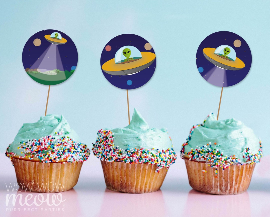Alien Cupcake Toppers Birthday Girls Boys Cakes UFO Spaceship - Etsy