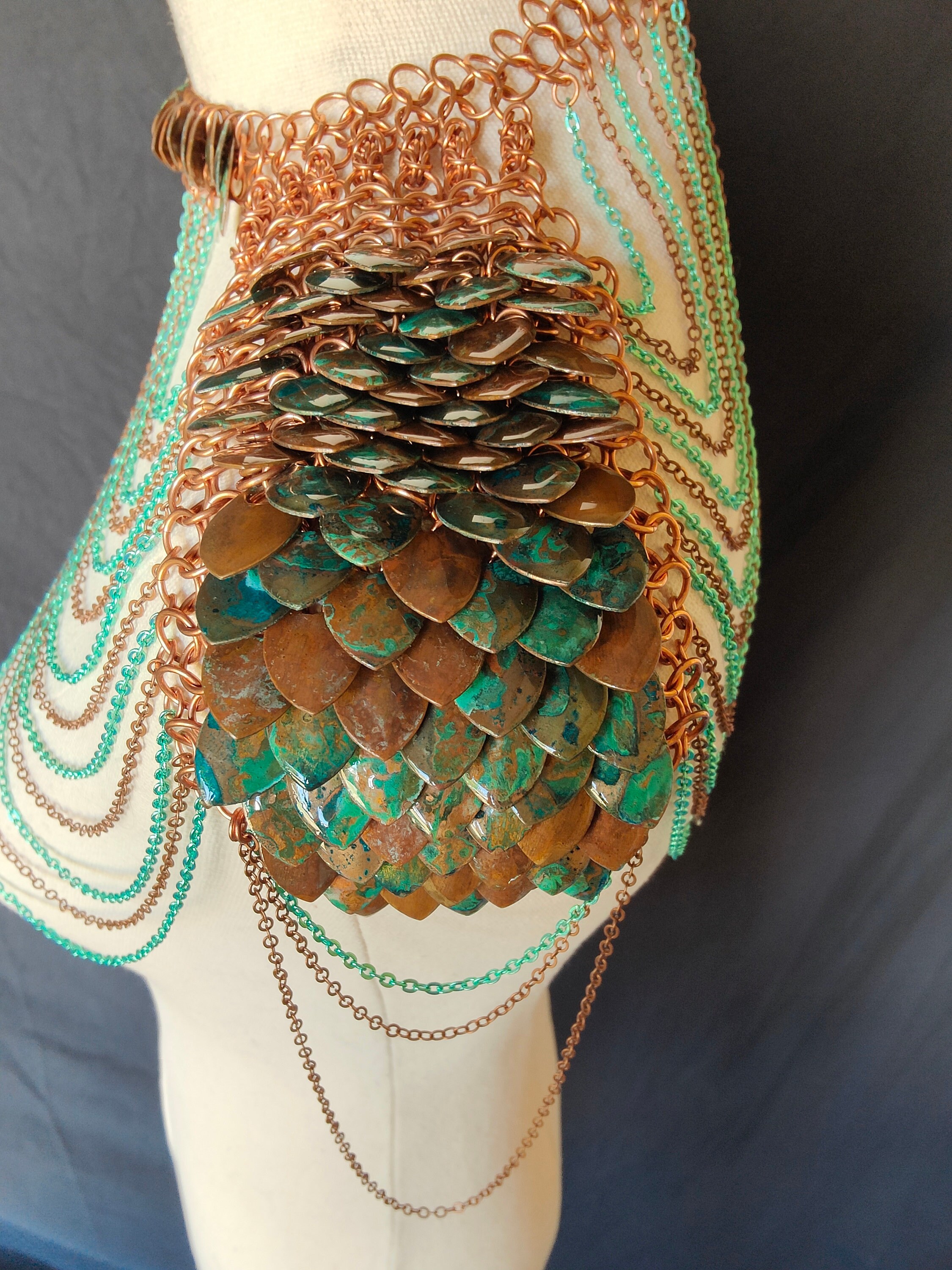 Chainmail & Scalemail This Corrosion Shoulder Armour / Armor / Gothic ...