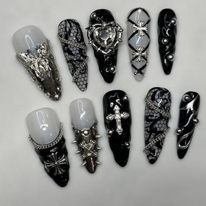Goth Girl Chic Press on Nails / Punk Nails / Grunge Nails / Cyber Y2k ...